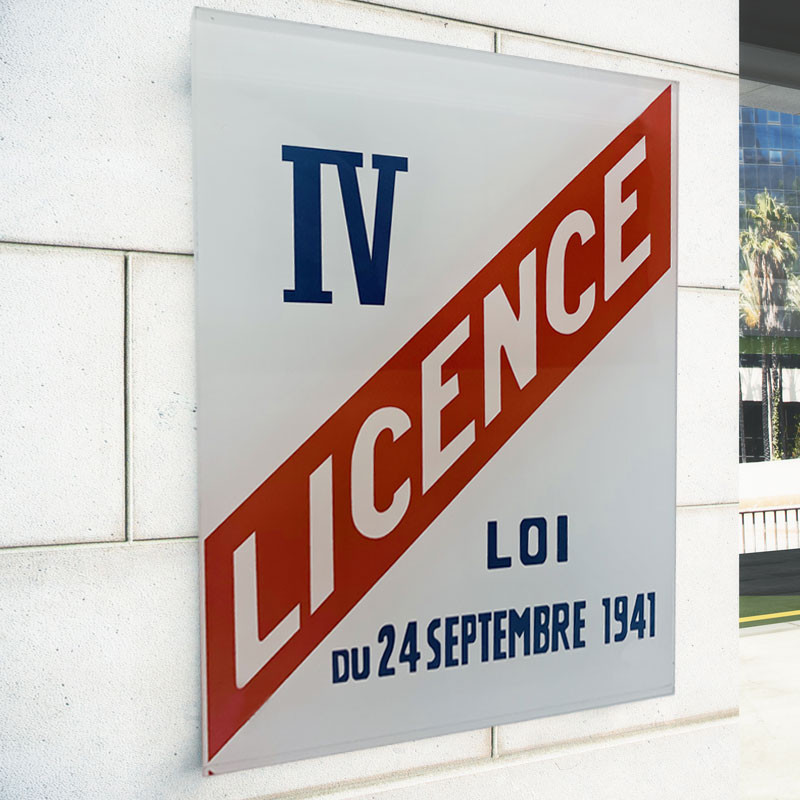 PANNEAU PLEXIGLASS LICENCE IV (4) (G1603)